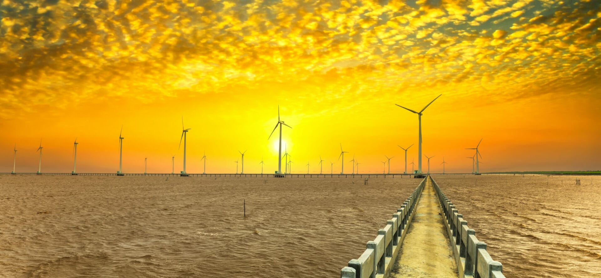 Cable Tray Material Selection for Offshore Facilities